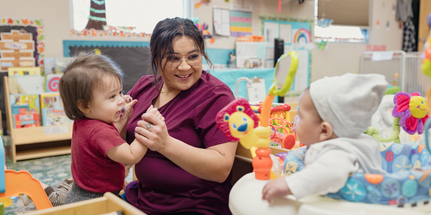 ¡Descubre una carrera de Cuidado Infantil en Centros de Atención ...